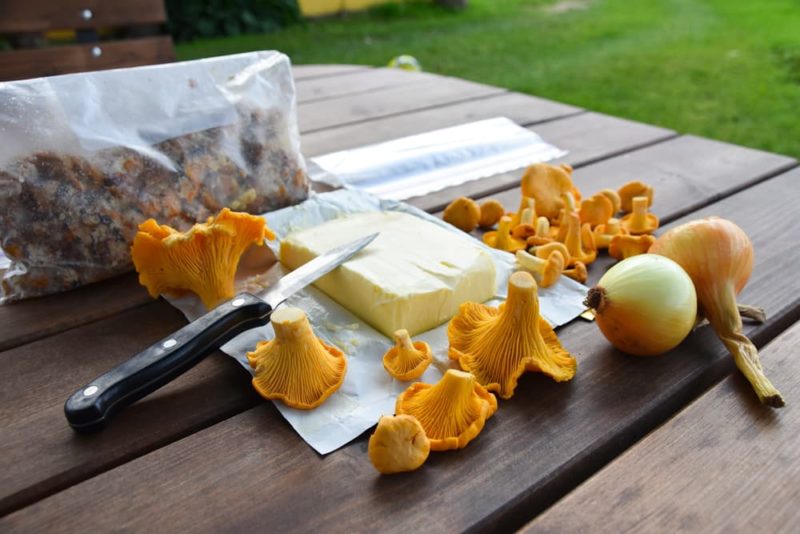 An A-Z List Of Mushroom Varieties - Try Spot These While You're Out And ...